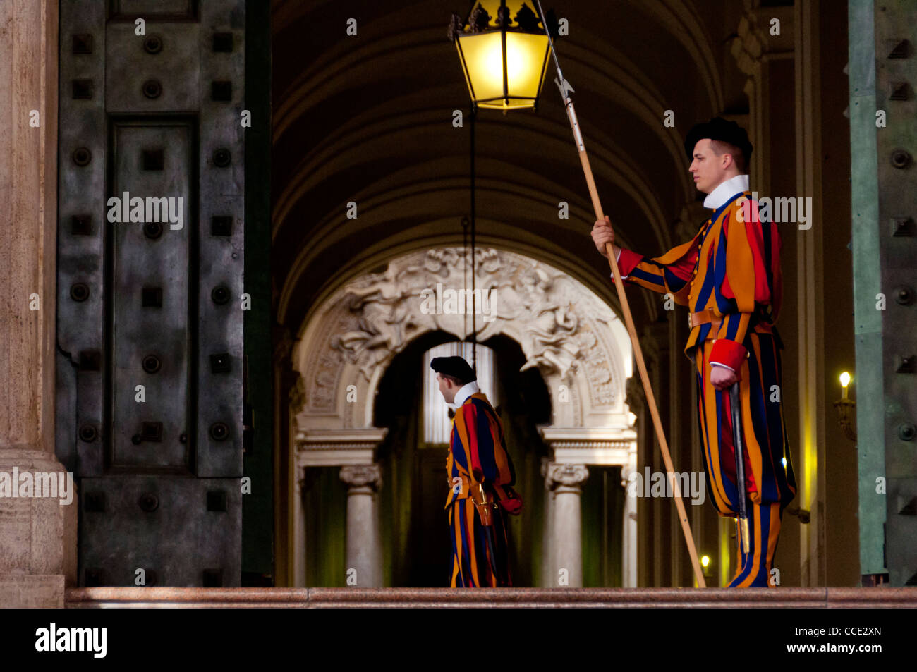 City Vatican guards, Rome, Italy Stock Photo - Alamy