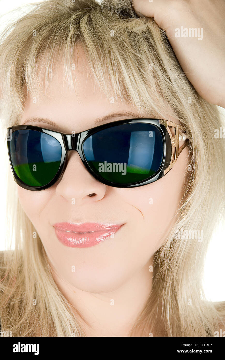 Reflection of nature landscape and in girl's sunglasses Stock Photo - Alamy
