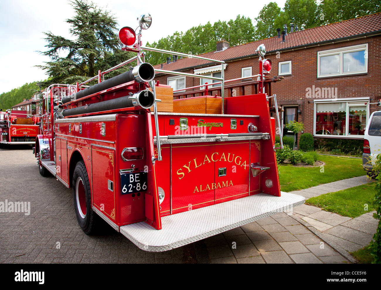 Old red fire engine on street Stock Photo - Alamy