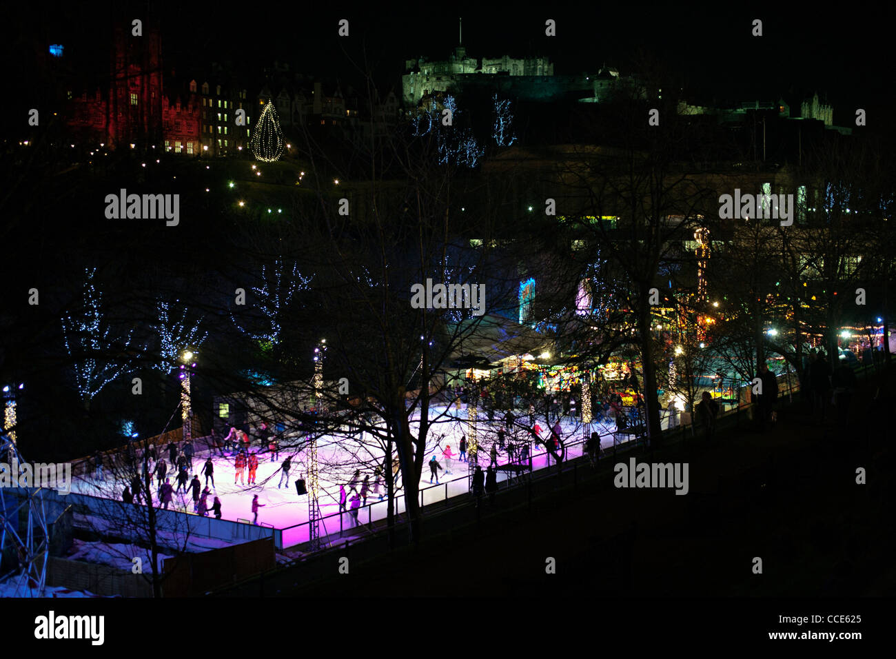 Ice rink edinburgh princes street hi-res stock photography and images ...