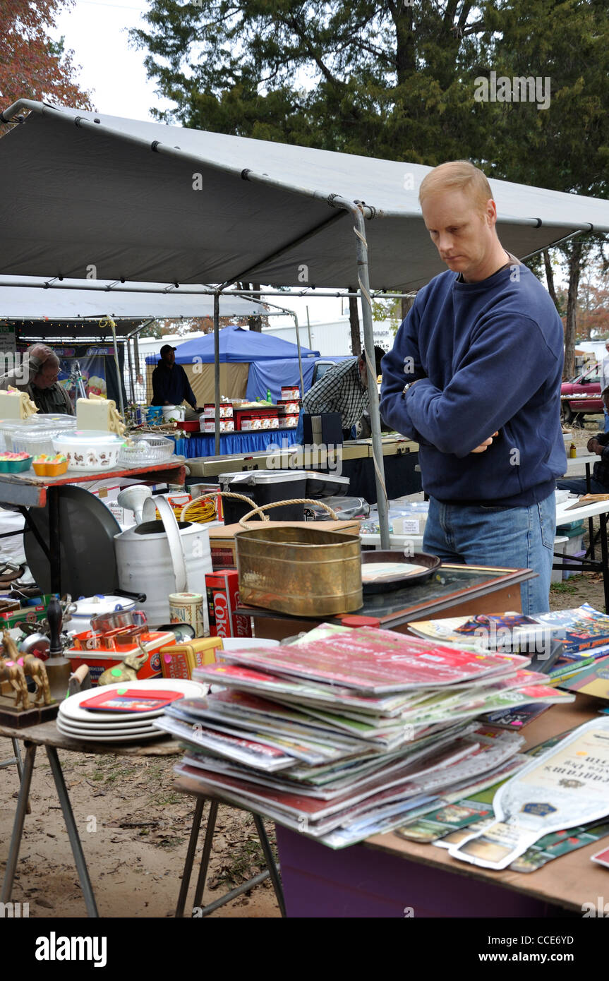 First monday trade days flea hi-res stock photography and images - Alamy