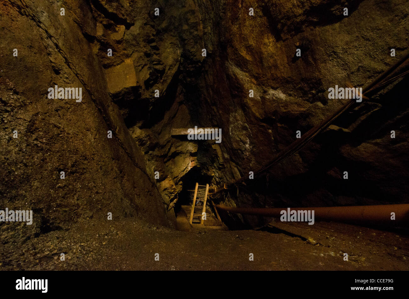 Underground in a mine in Cornwall Stock Photo - Alamy