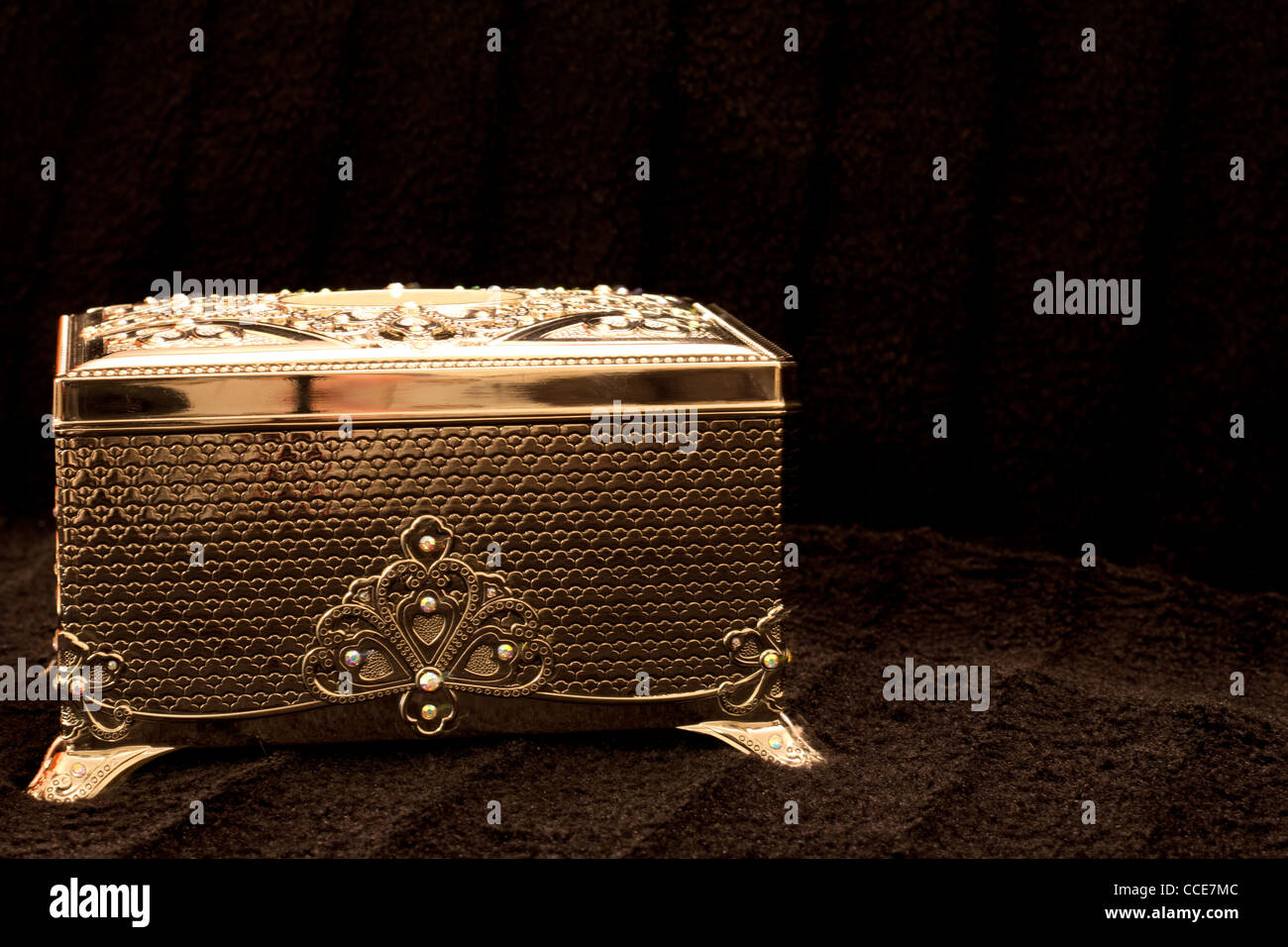 Silver jewels hi-res stock photography and images - Alamy