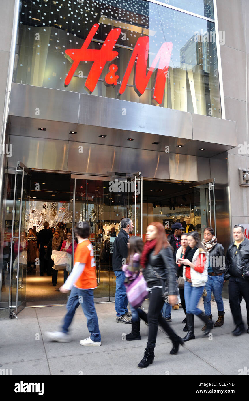 H & M store, New York, USA Stock Photo - Alamy