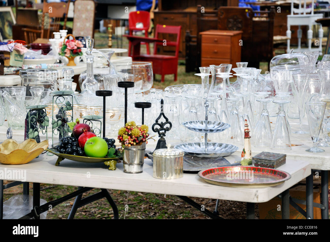 First monday trade days flea hi-res stock photography and images - Alamy