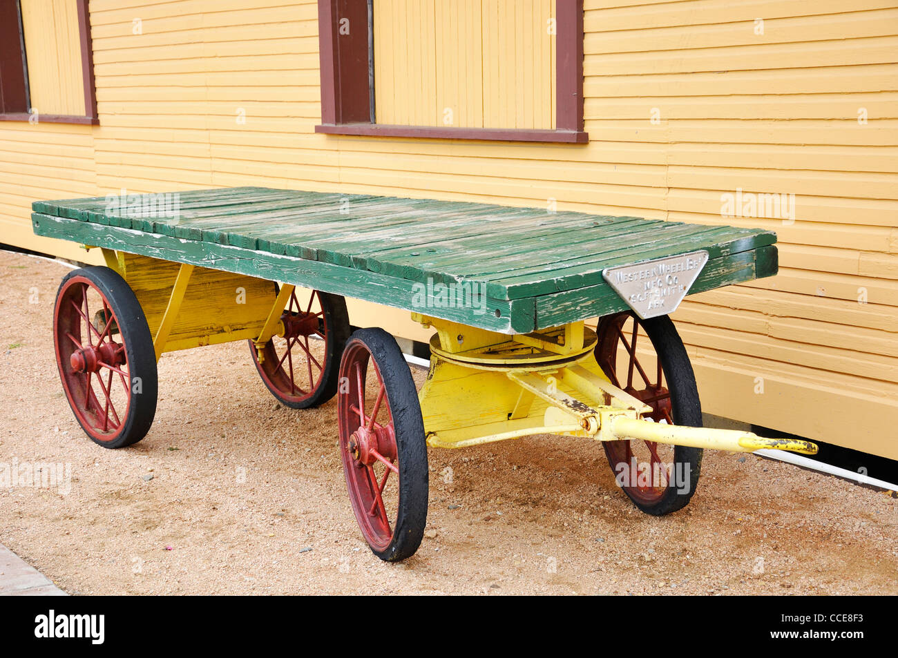 Old luggage cart at Grapevine train station, Texas, USA Stock Photo - Alamy