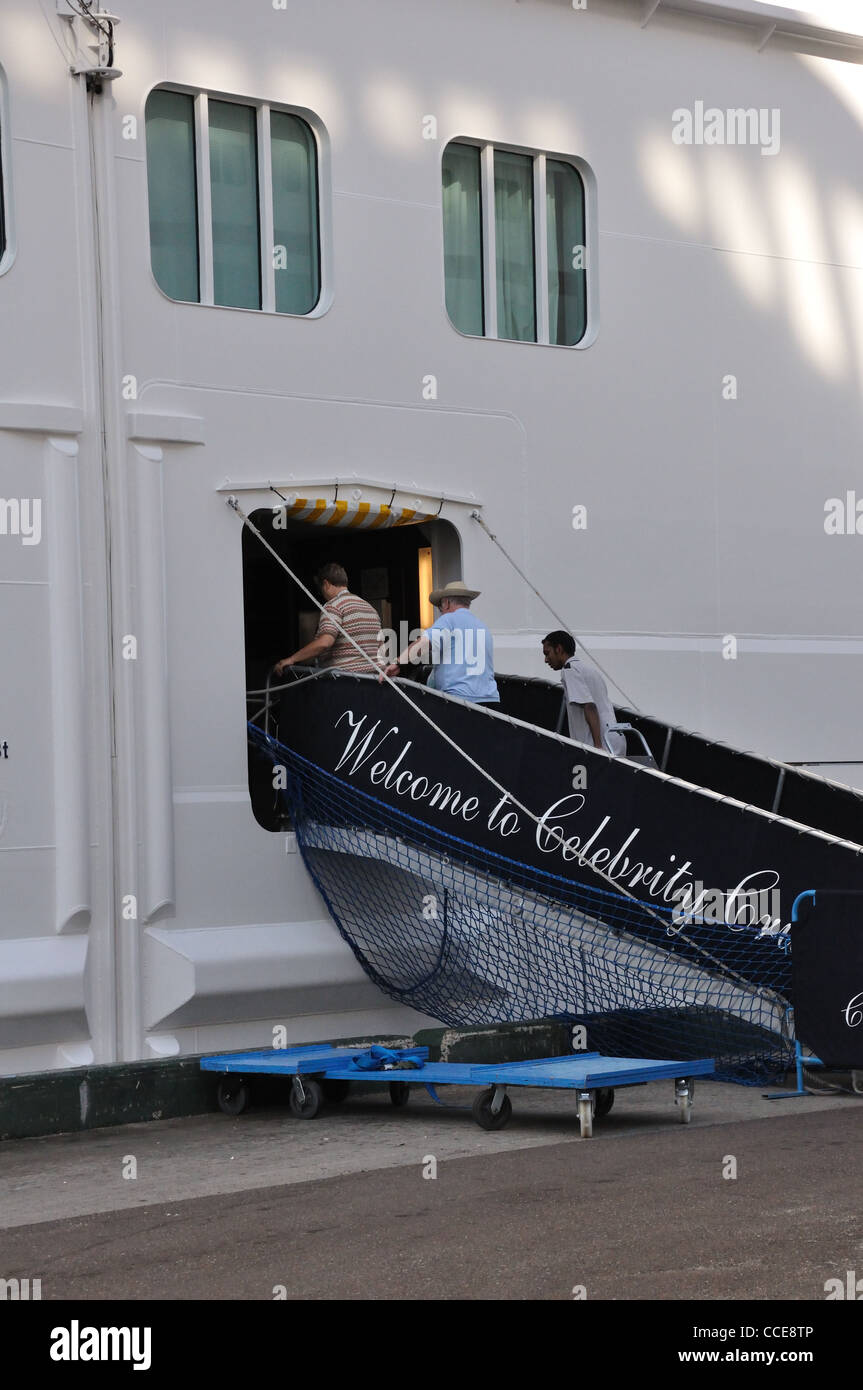 Cruise ship gangway entrance hi-res stock photography and images - Alamy