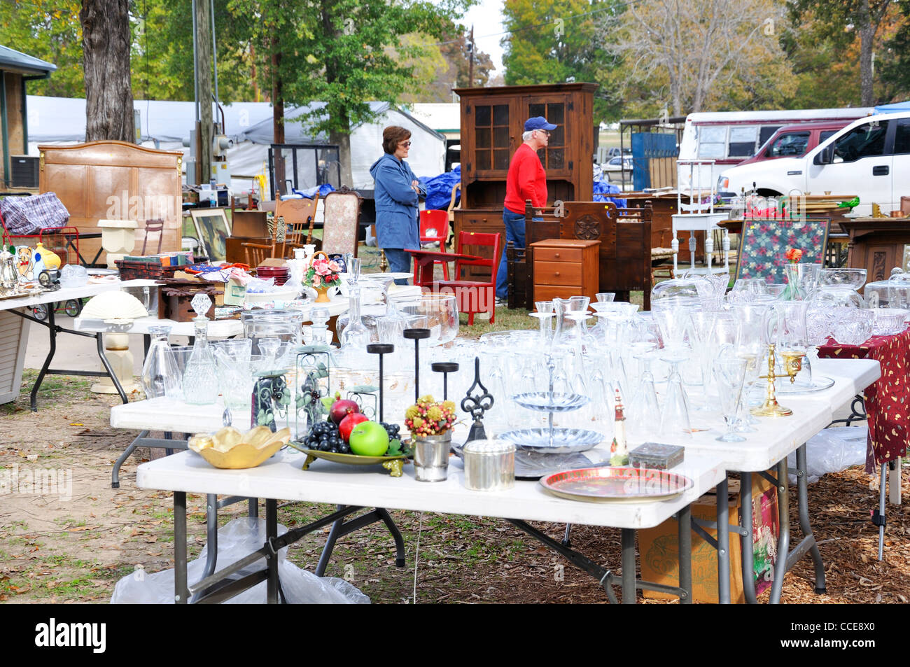First monday trade days flea hi-res stock photography and images - Alamy