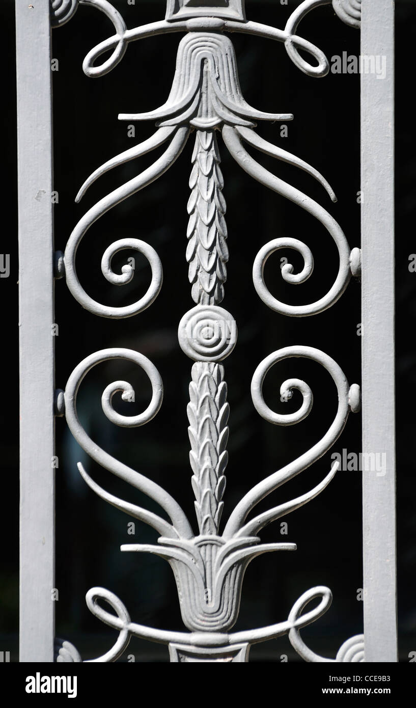 Cast iron gate detail Stock Photo - Alamy