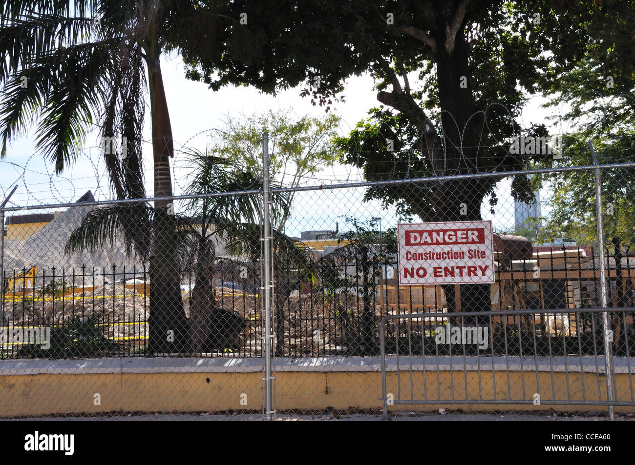 Construction site and danger no entry sign, Nassau, Bahamas Stock Photo ...