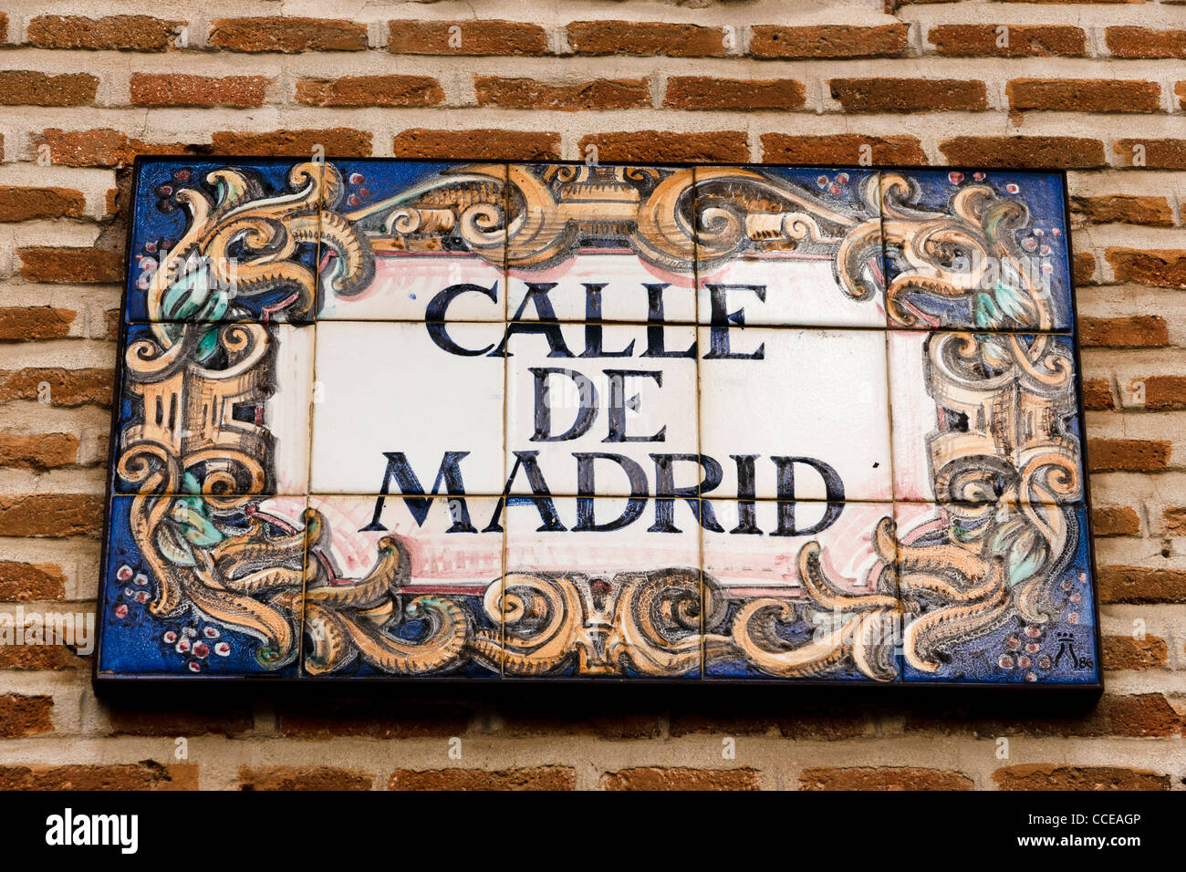 Tiled sign tiles hi-res stock photography and images - Alamy