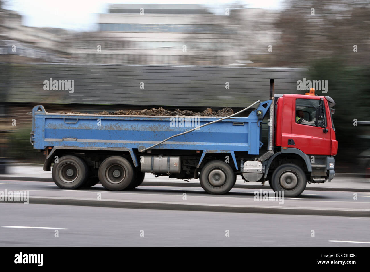 Lorries tipper truck hi-res stock photography and images - Alamy