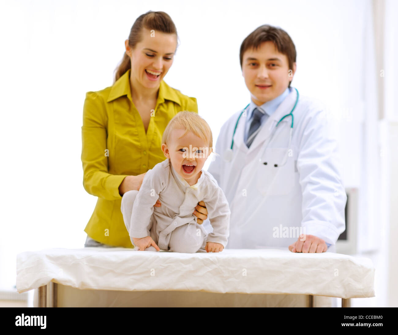 Portraits of mother, baby and pediatric doctor Stock Photo - Alamy