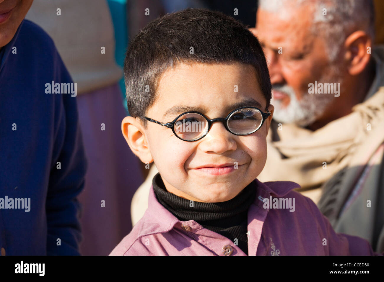 Pakistani Child Smiling High Resolution Stock Photography and Images ...