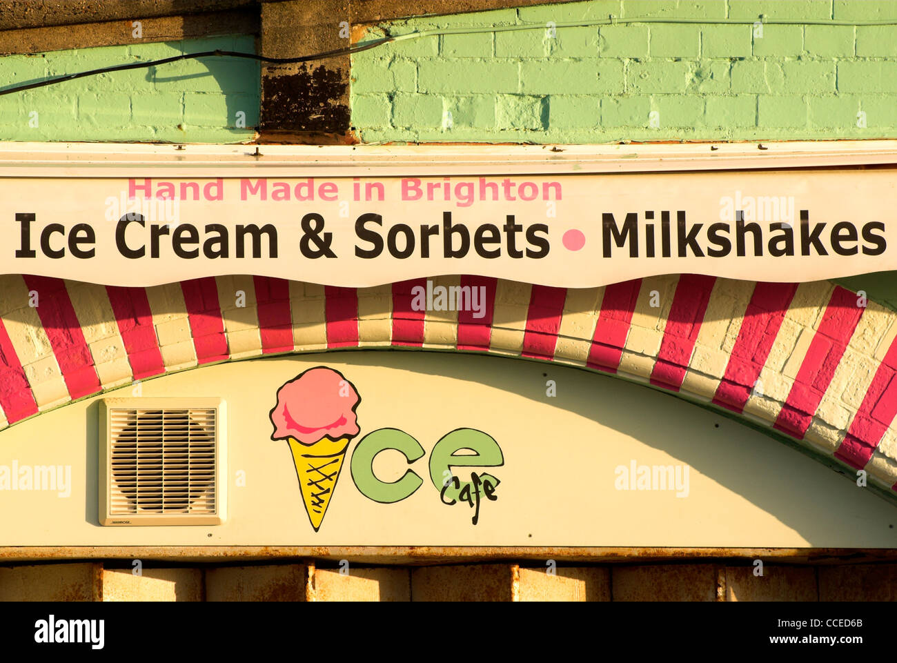 Beach Front Ice Cream Shop Stock Photos & Beach Front Ice Cream Shop ...