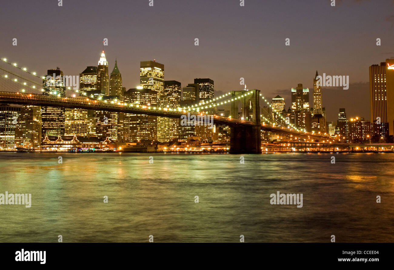 Panorama view brooklyn bridge hi-res stock photography and images - Alamy