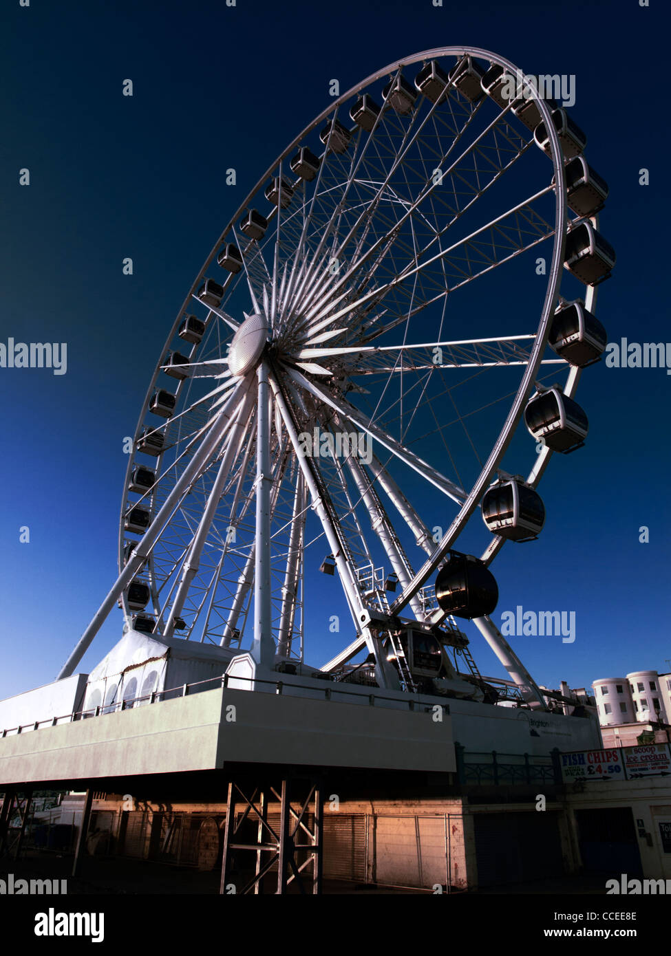 Brighton wheel - giant ferris wheel (the Brighton eye) on the beach ...