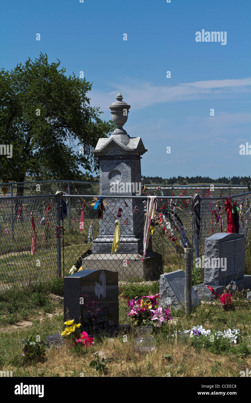 Reservation Pine Ridge Native American cemetery tribe Lakota Oglala ...
