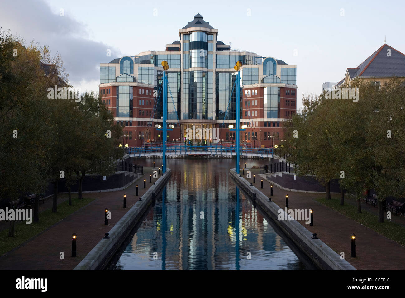 View to Victoria Building, Salford quays, Greater Manchester, England ...