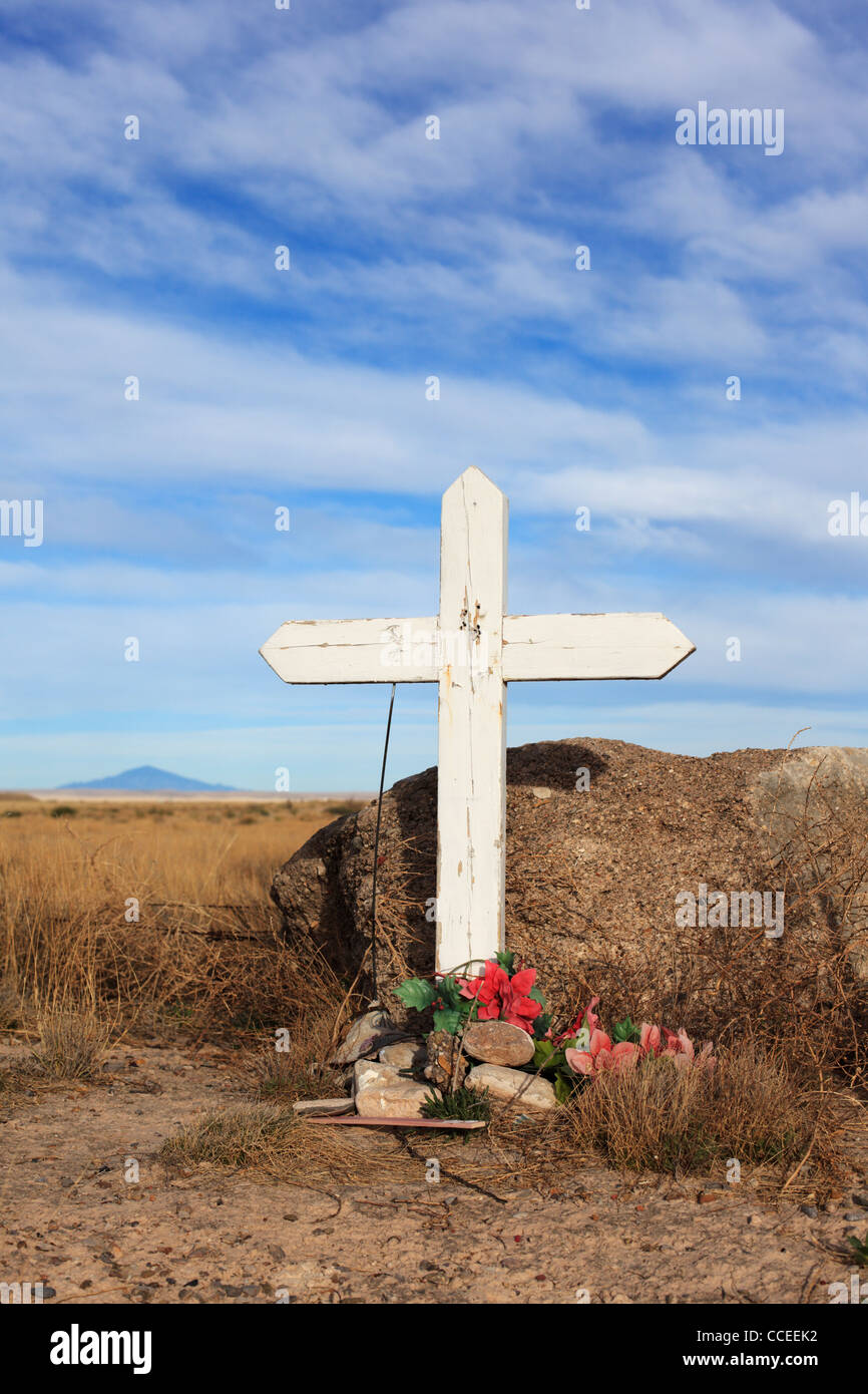 Wooden cross grave marker hi-res stock photography and images - Alamy