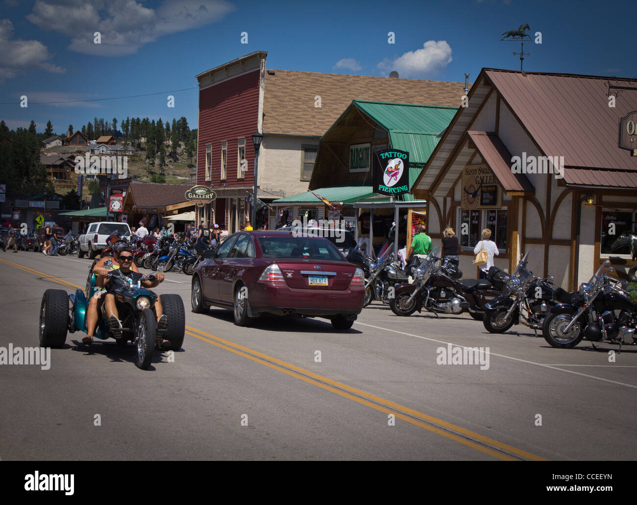 Group bikers in black hi-res stock photography and images - Alamy