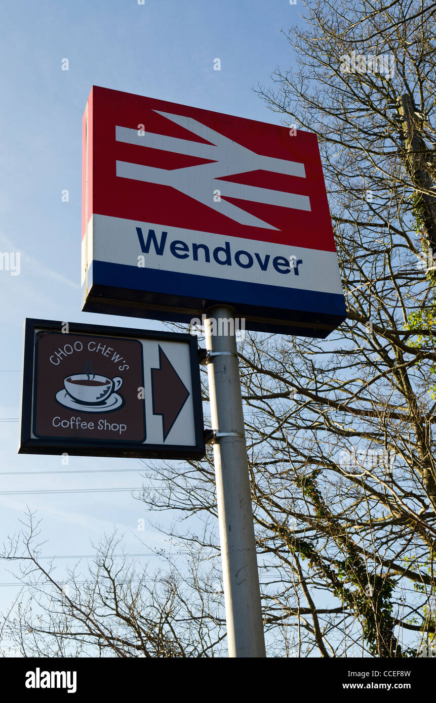 Wendover railway station hi-res stock photography and images - Alamy