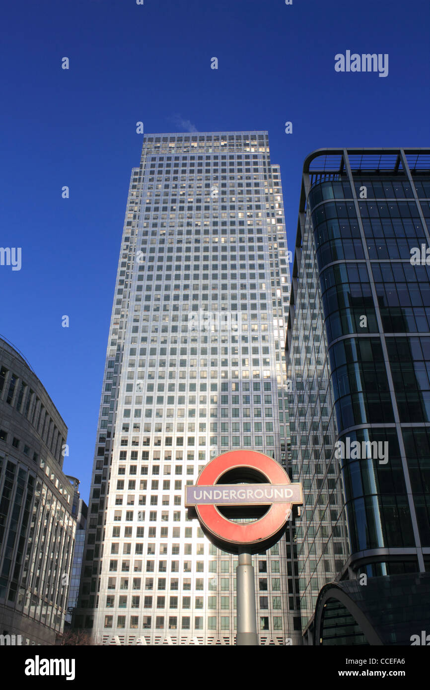 No 1 Canada Square, Canary Wharf Docklands London England UK Stock ...