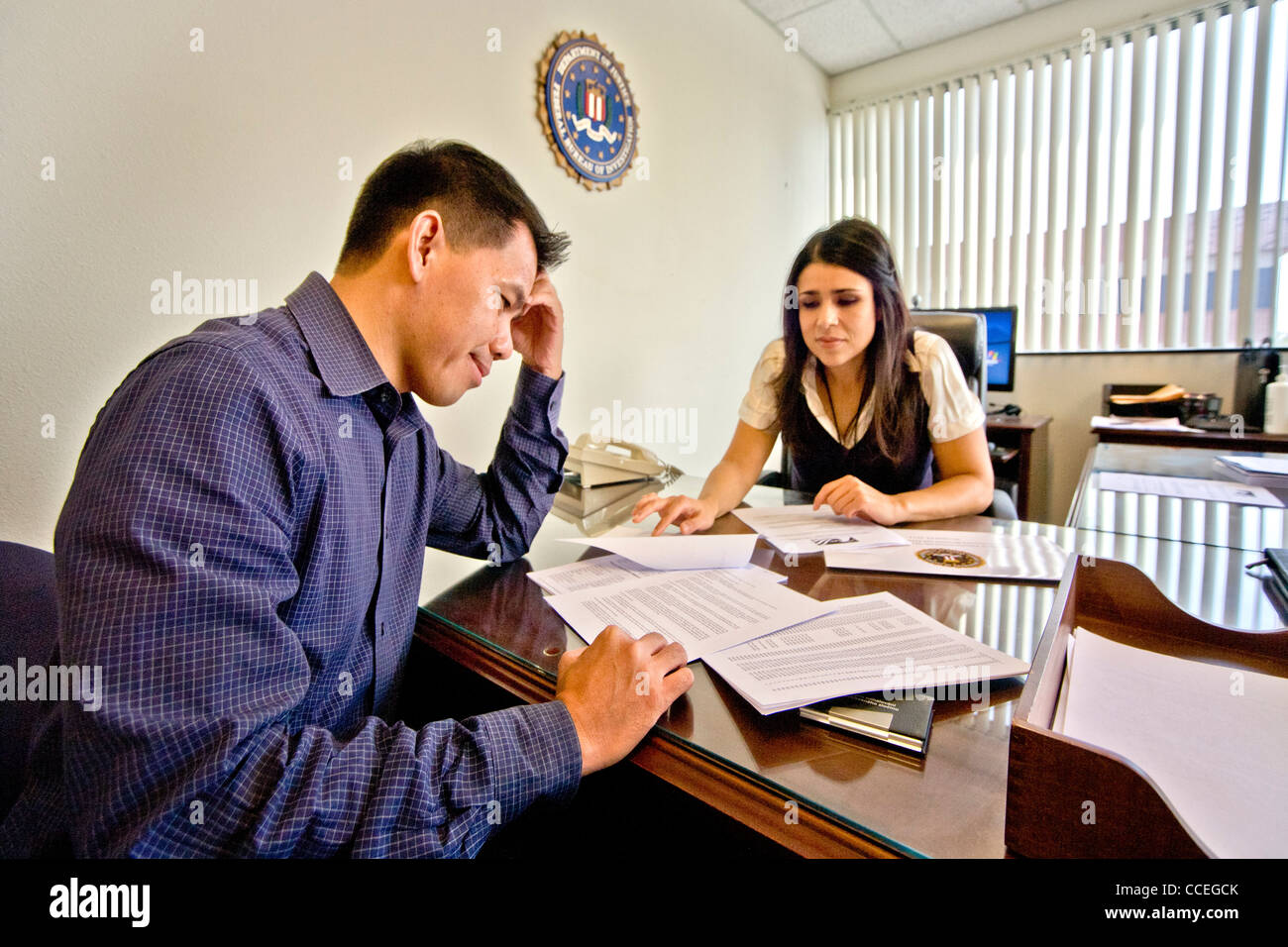 Fbi agents hi-res stock photography and images - Alamy