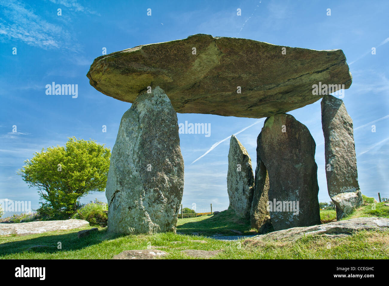 Pentre Ifan burial chamber in Pembrokeshire, Wales Stock Photo - Alamy