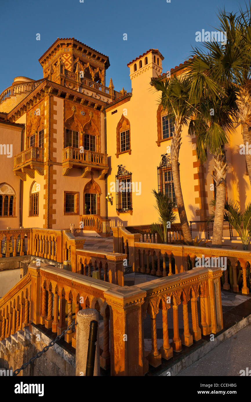 Ca' d'Zan, mansion Sarasota, Florida built in 1924-1926 by John ...