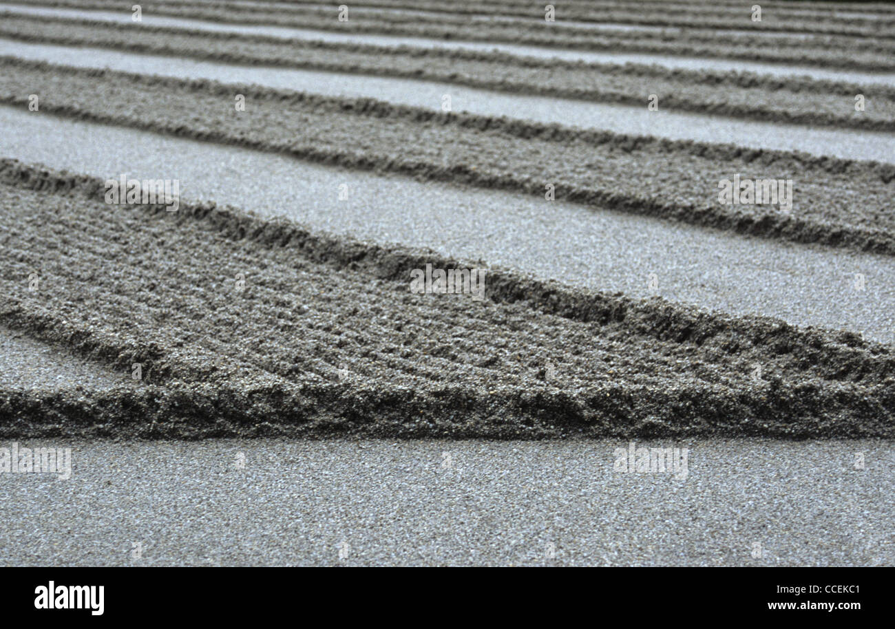 Sand garden, Ginkaku-ji Temple, Kyoto, Japan Stock Photo - Alamy