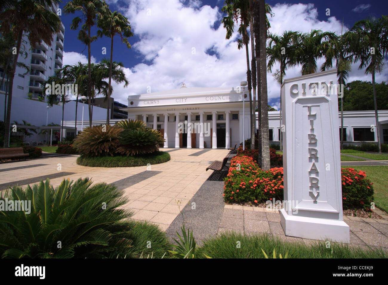 The old City Councile building has been turned into the City Library in ...