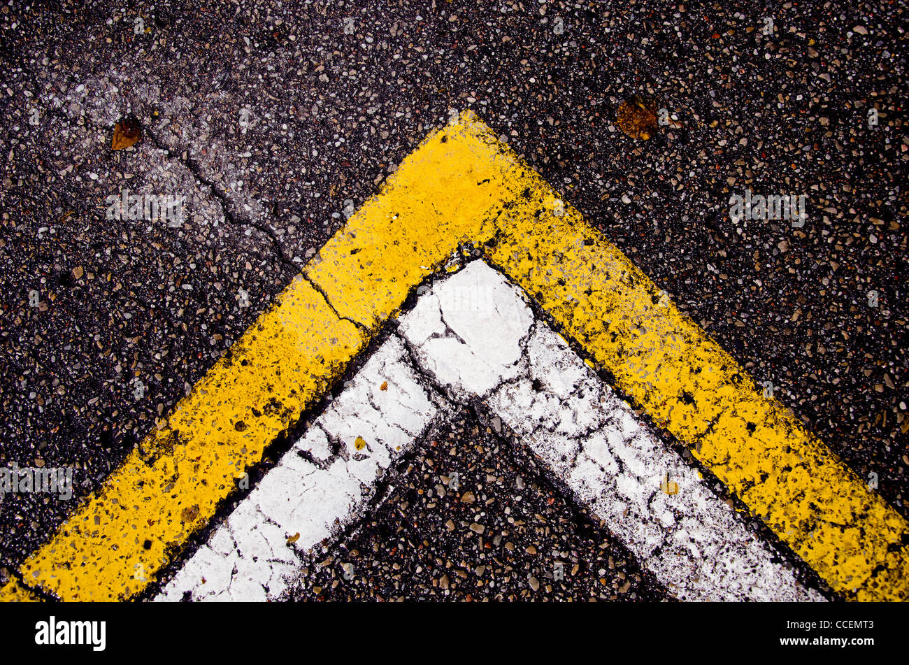 painted asphalt background with white and yellow lines Stock Photo - Alamy