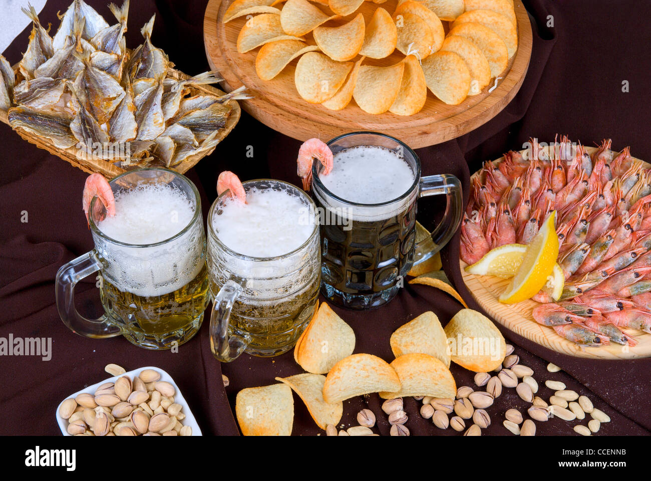 Plate full fish chips fish hi-res stock photography and images - Alamy