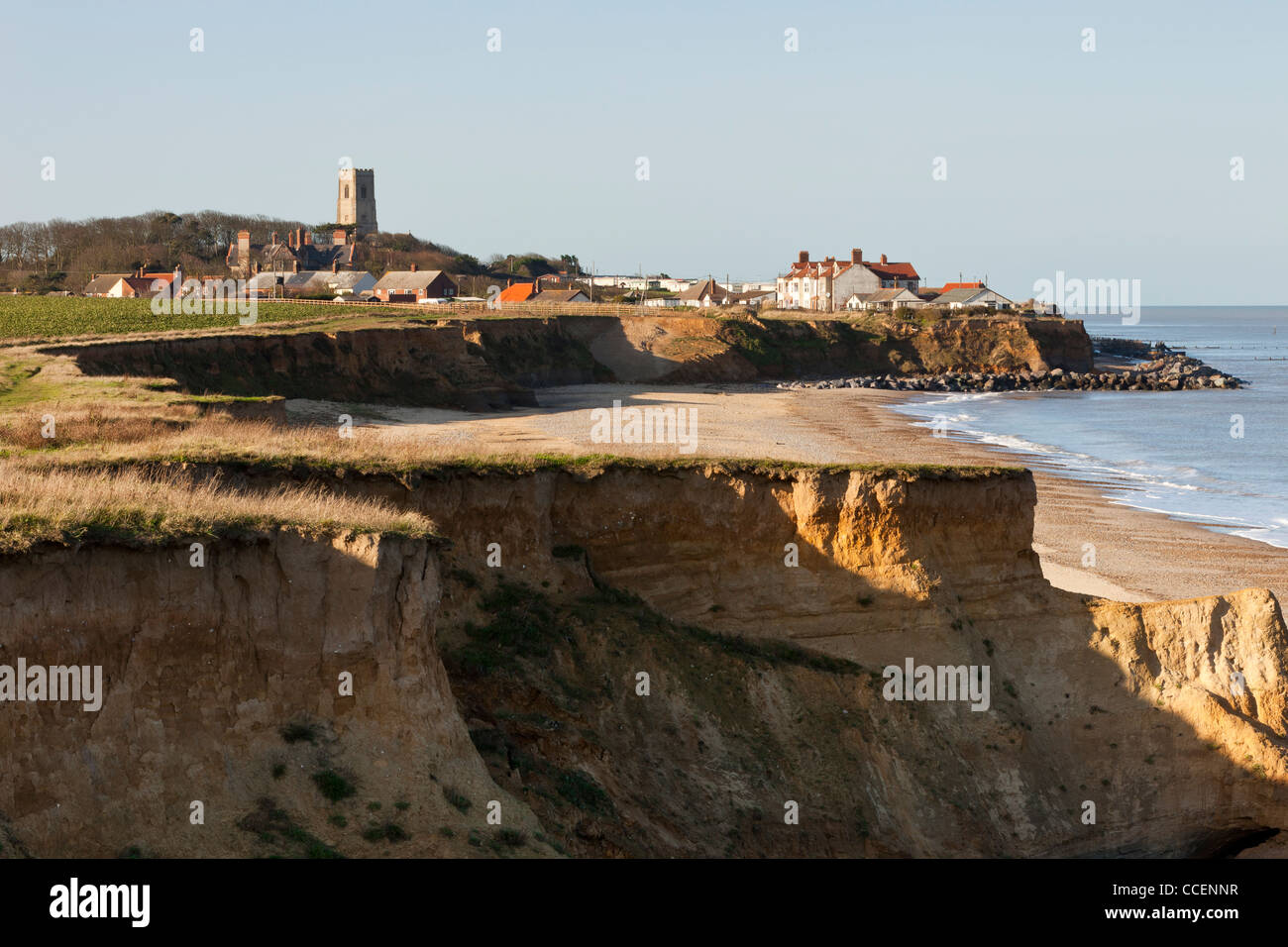 Happisburgh village, cliffs and beach on a winter afternoon in Norfolk ...