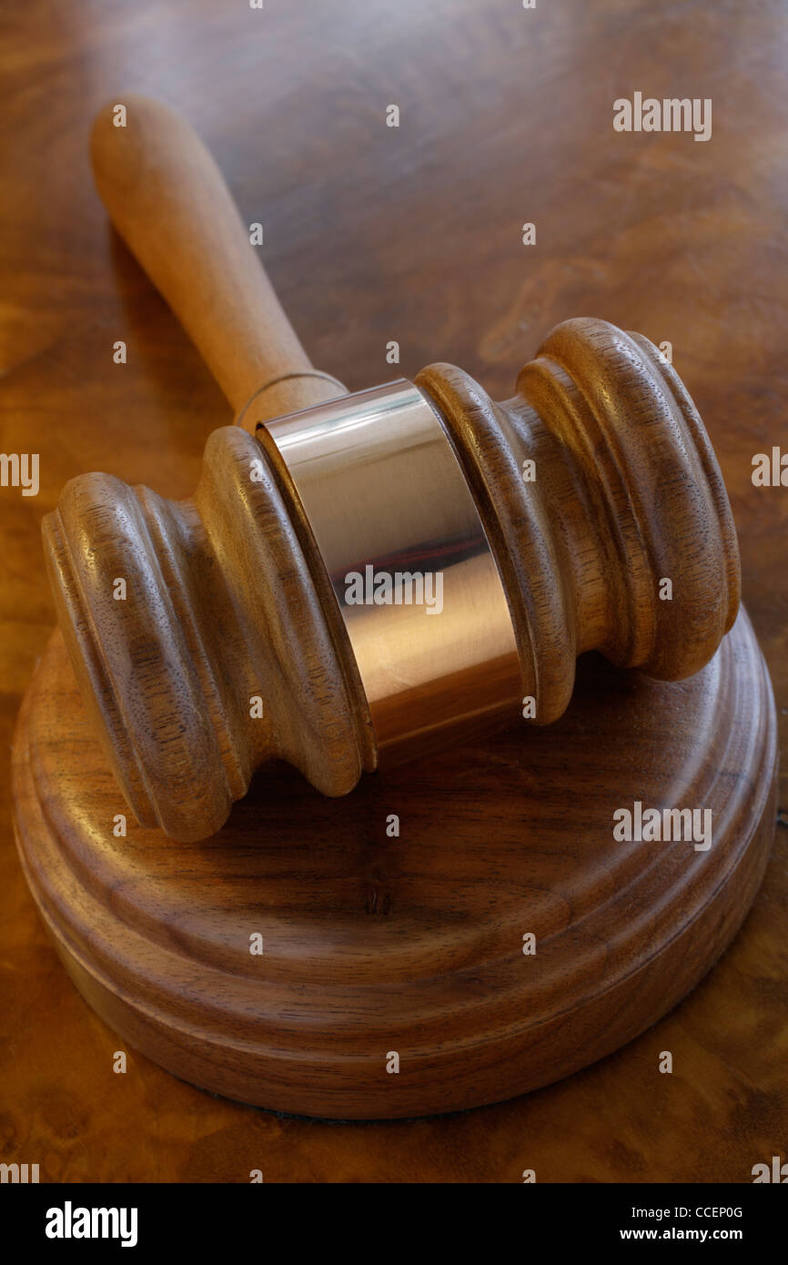 Gavel hammer hi-res stock photography and images - Alamy