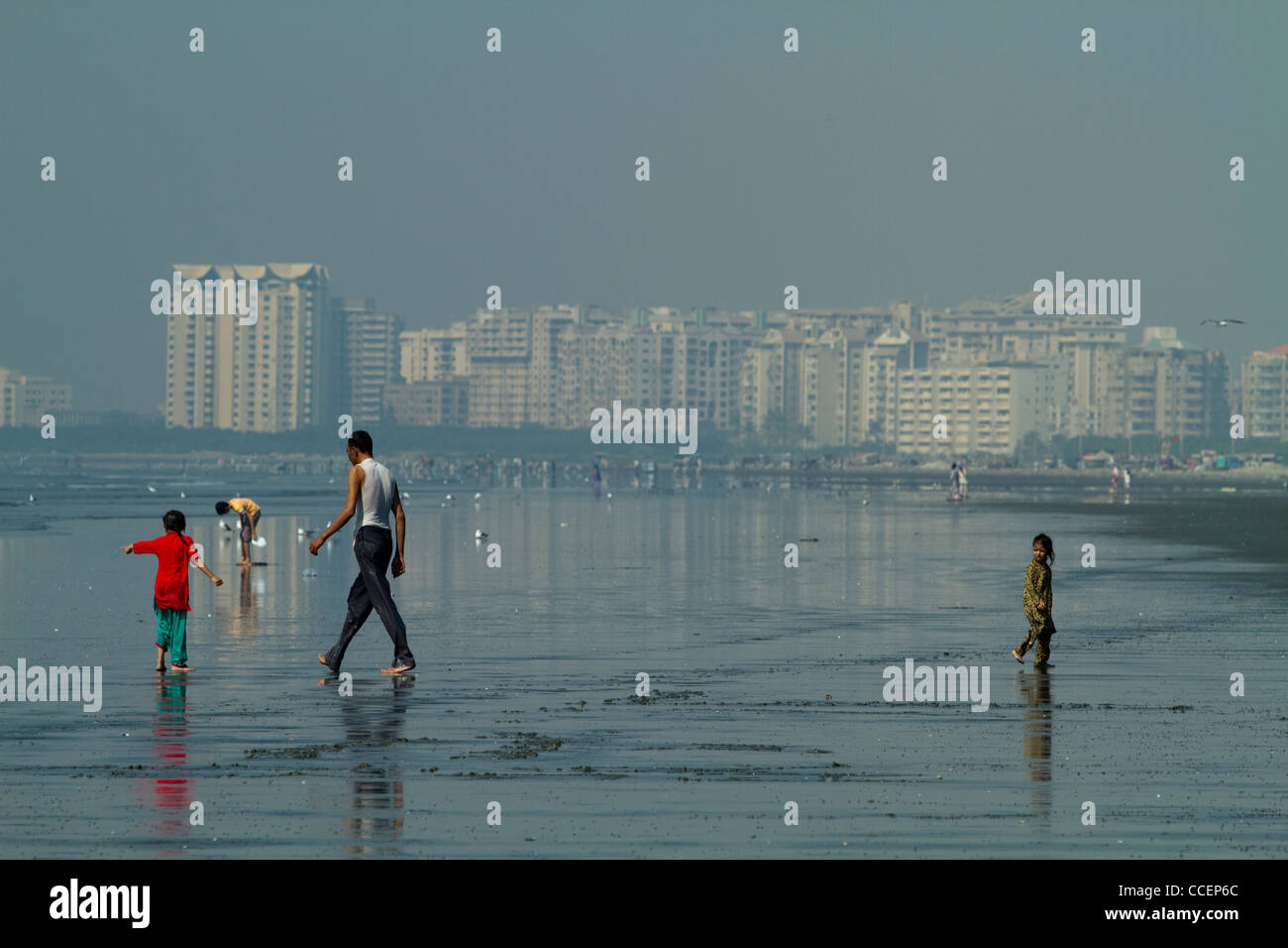 Karachi hi-res stock photography and images - Alamy