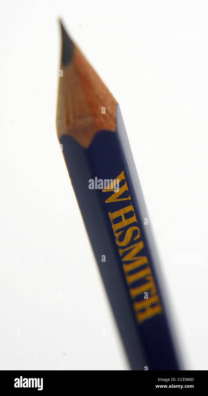 WHSMITH - W H Smith stationary store Stock Photo - Alamy