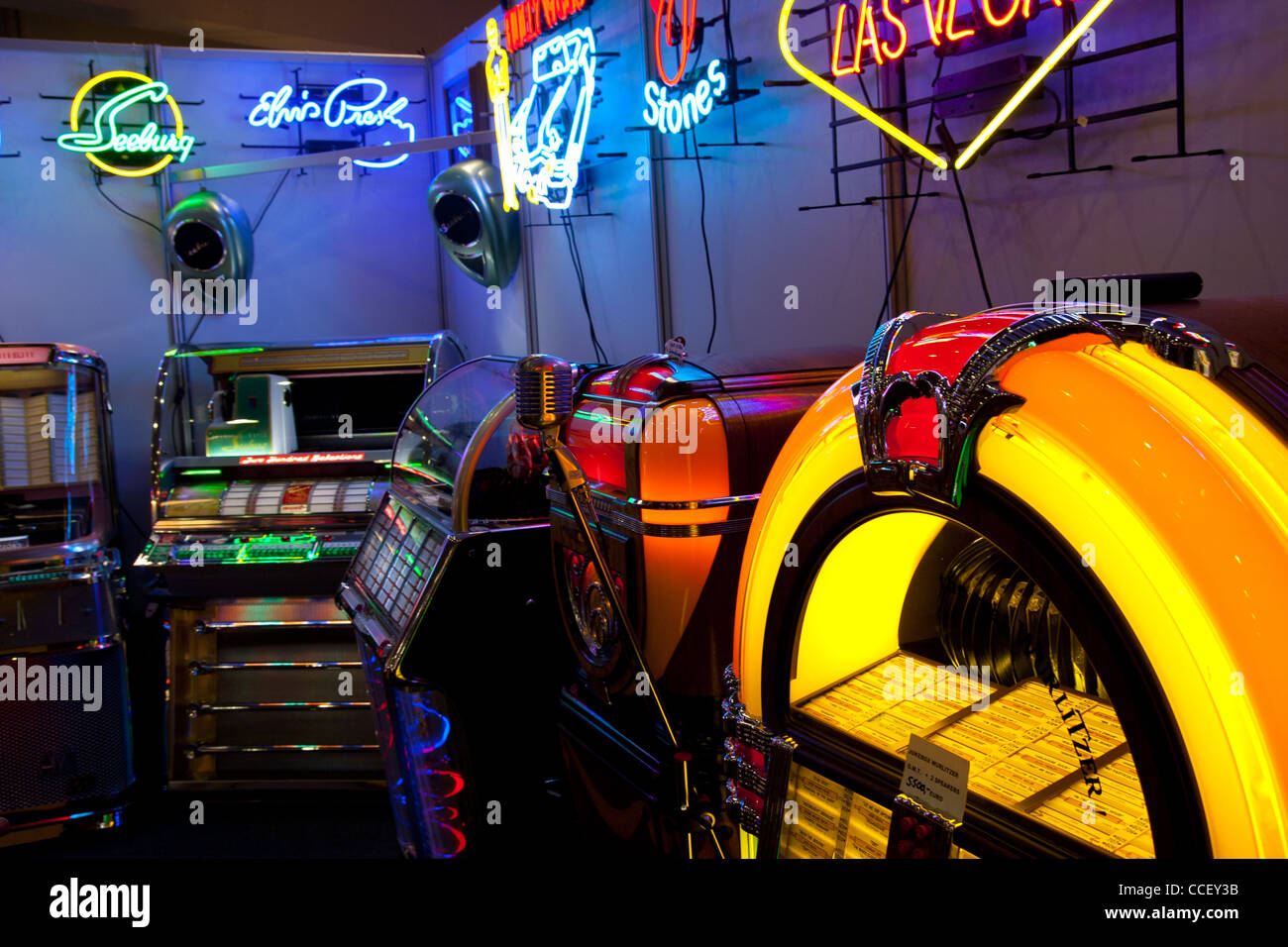 Jukeboxes on sale Stock Photo - Alamy