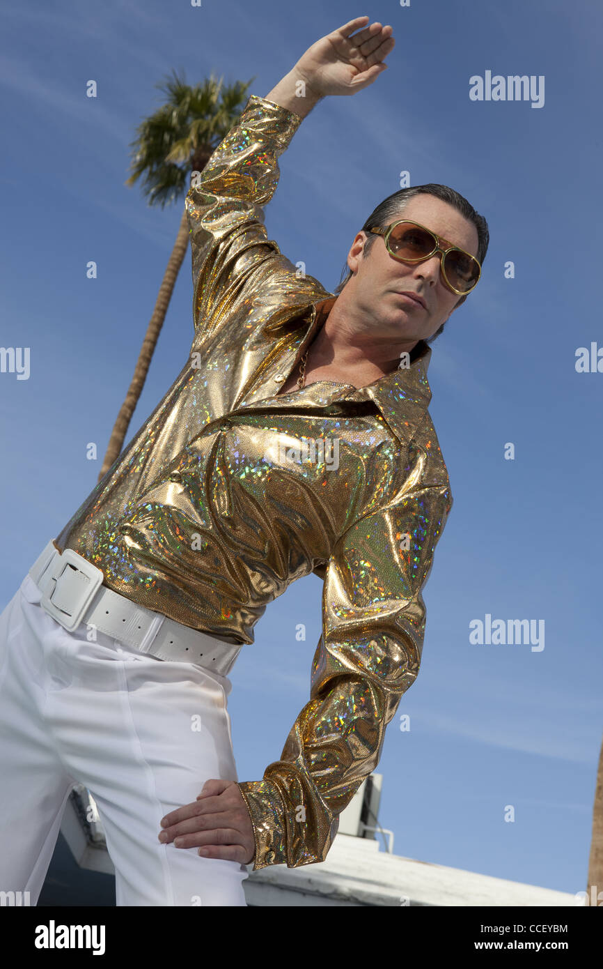 Middle angle hi-res stock photography and images - Alamy