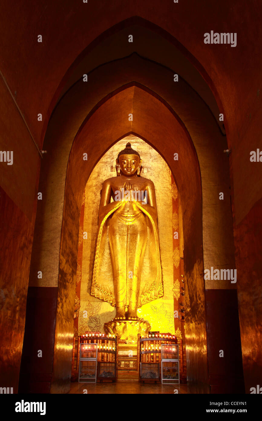 Kassapa Buddha image Stock Photo - Alamy
