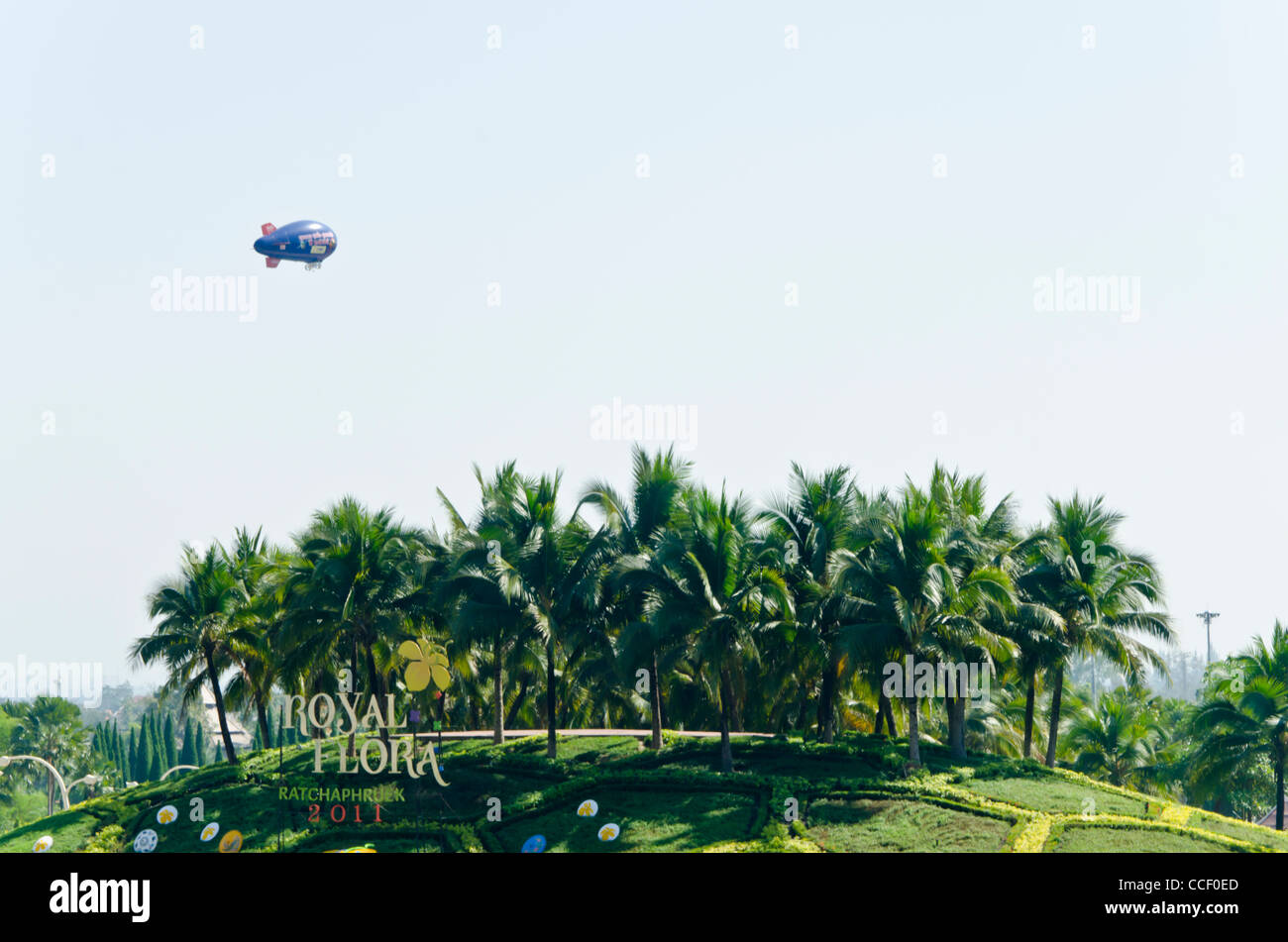 Blimp balloon hi-res stock photography and images - Alamy