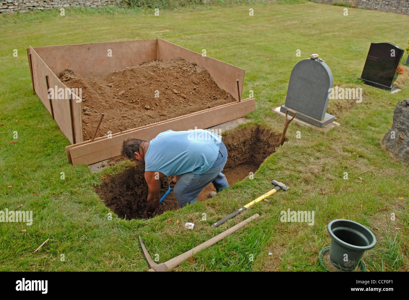 Grave Digger High Resolution Stock Photography and Images - Alamy