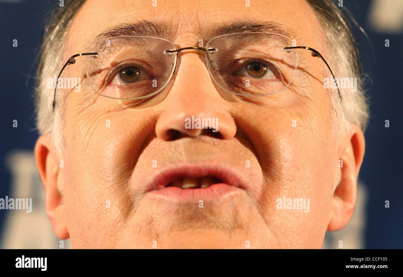 Michael howard party leader hi-res stock photography and images - Alamy