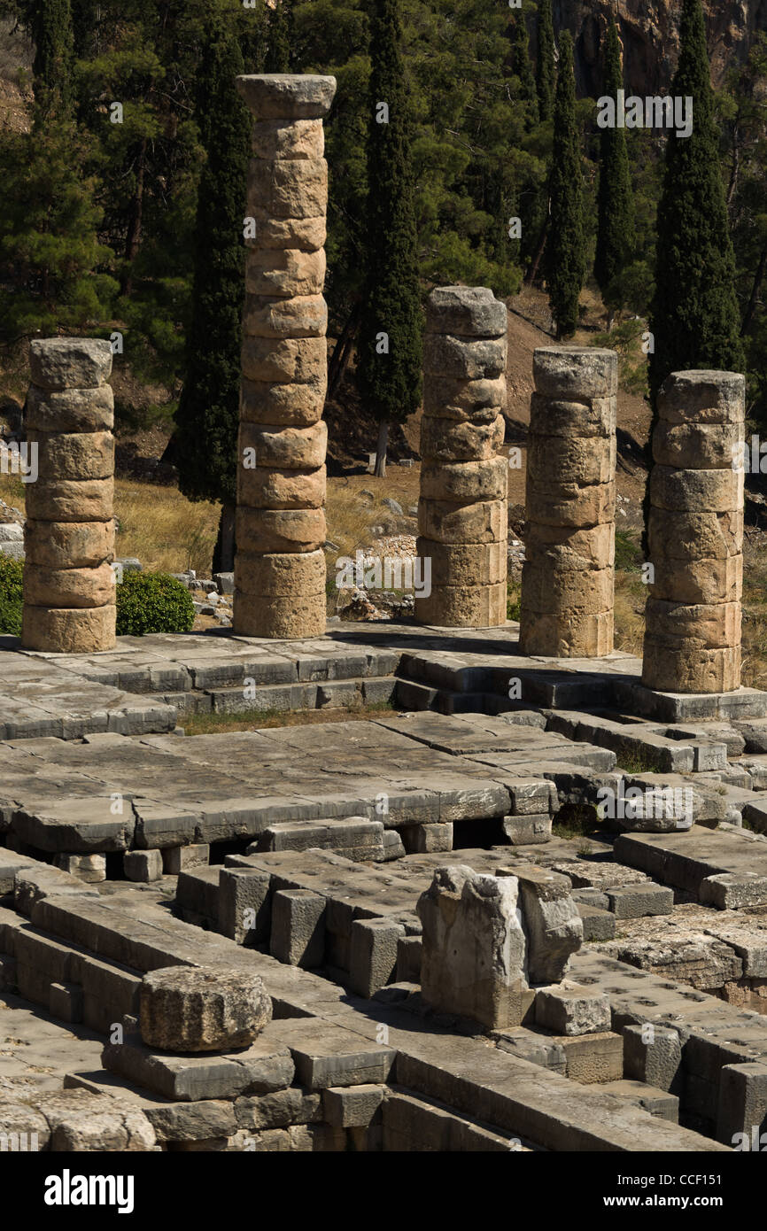 The temple of Apollo at Delphi, Greece Stock Photo - Alamy
