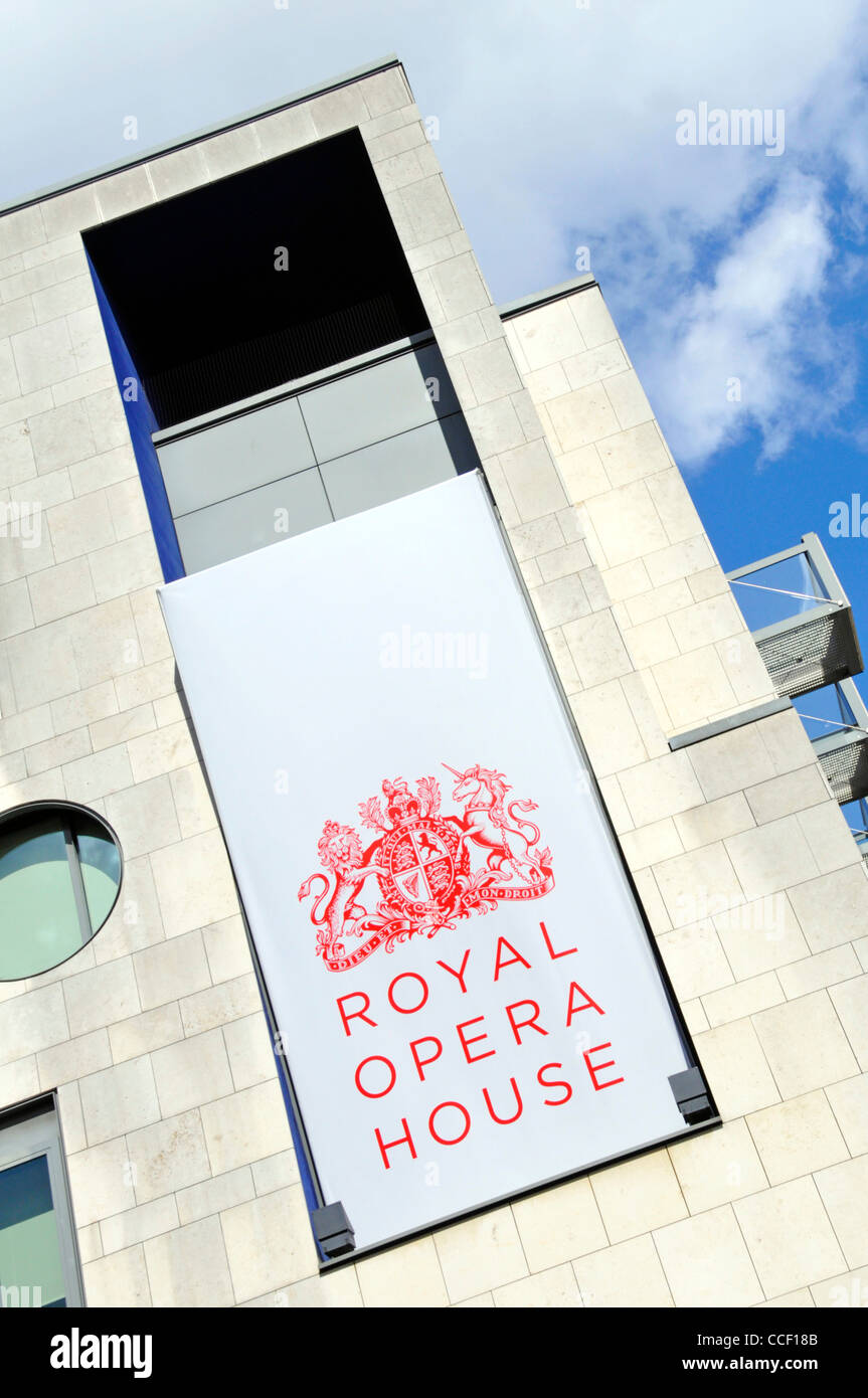 Royal opera house covent garden hi-res stock photography and images - Alamy