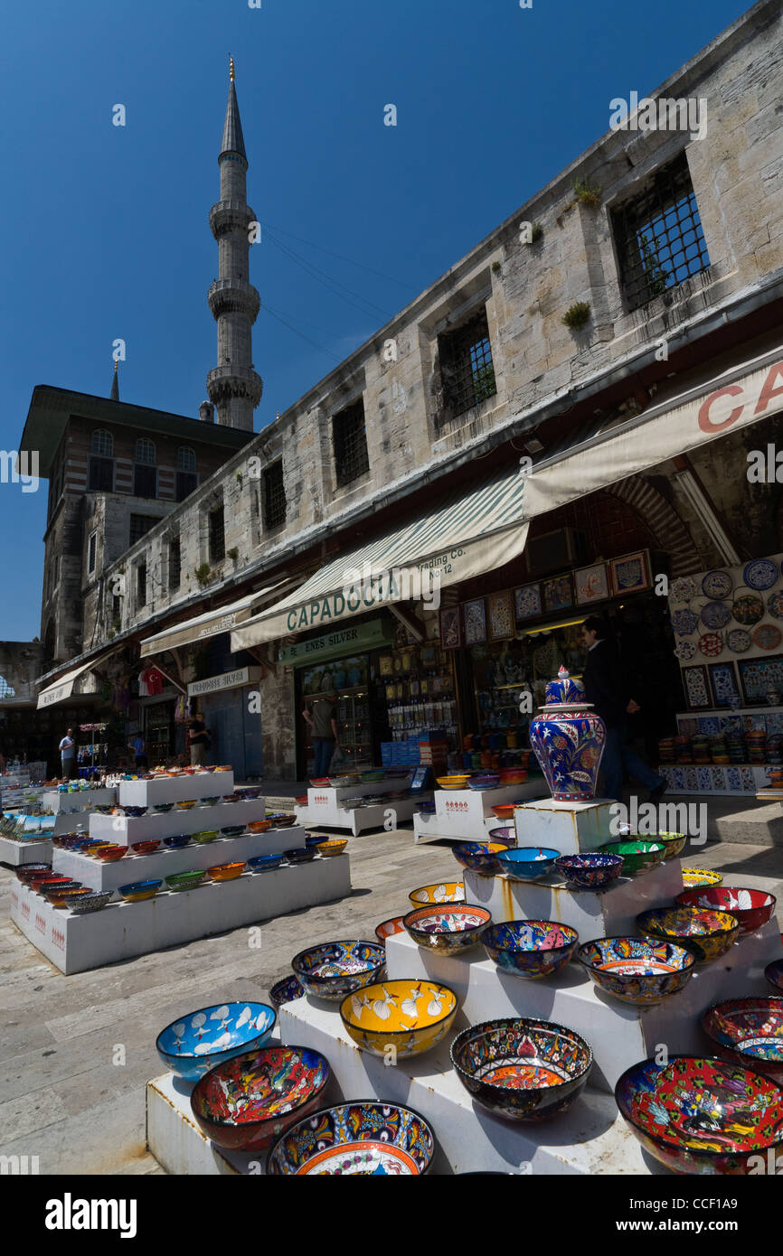 Traditional pottery shops near the Blue Mosque in Istanbul Stock Photo ...