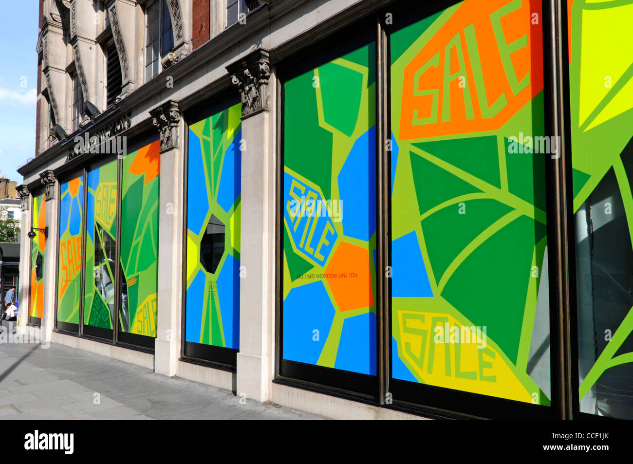 Harvey nichols knightsbridge hi-res stock photography and images - Alamy