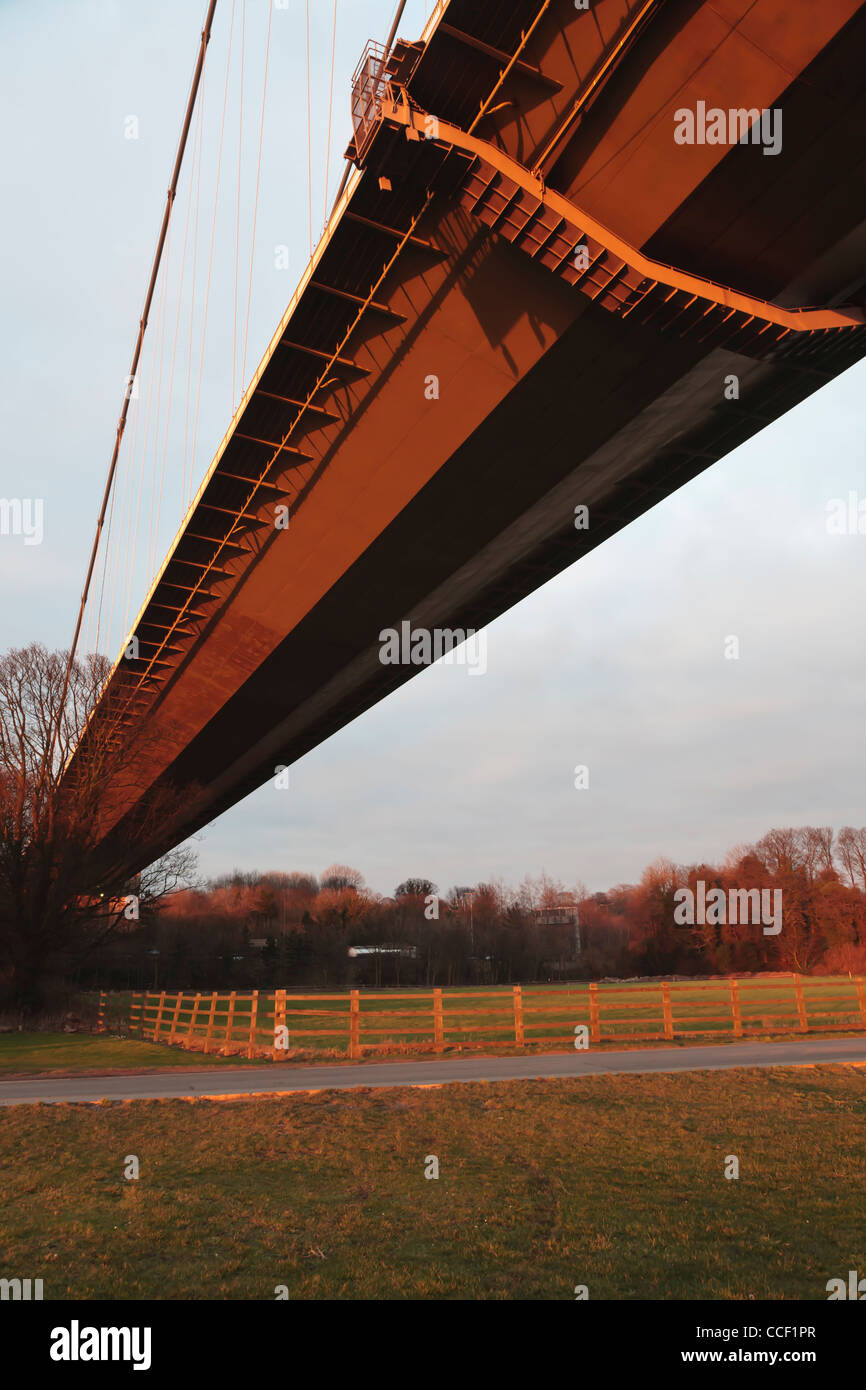 The Humber Bridge seen from the north bank at sunset in January Stock ...
