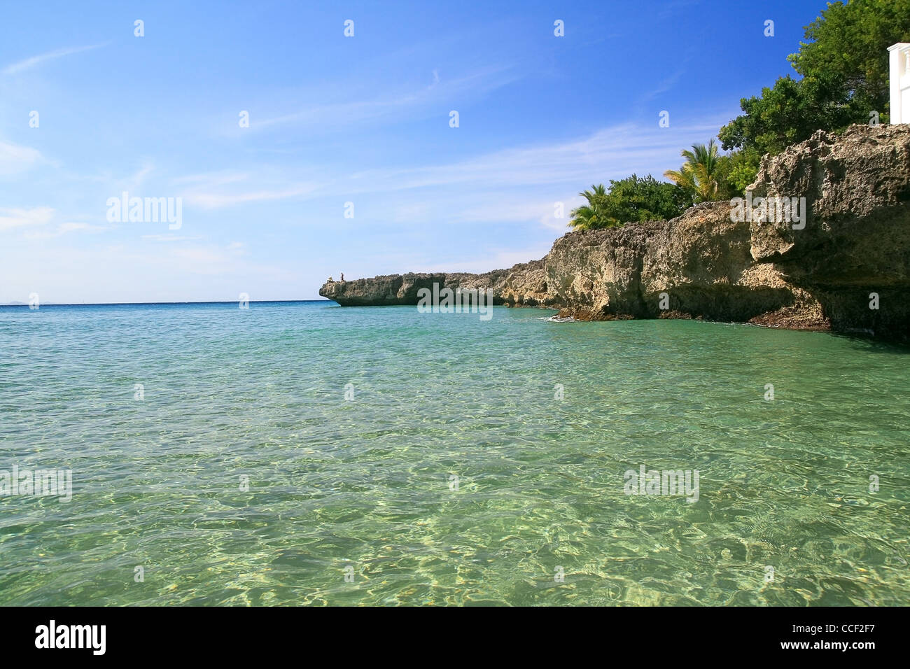 Sunny lagoon hi-res stock photography and images - Alamy